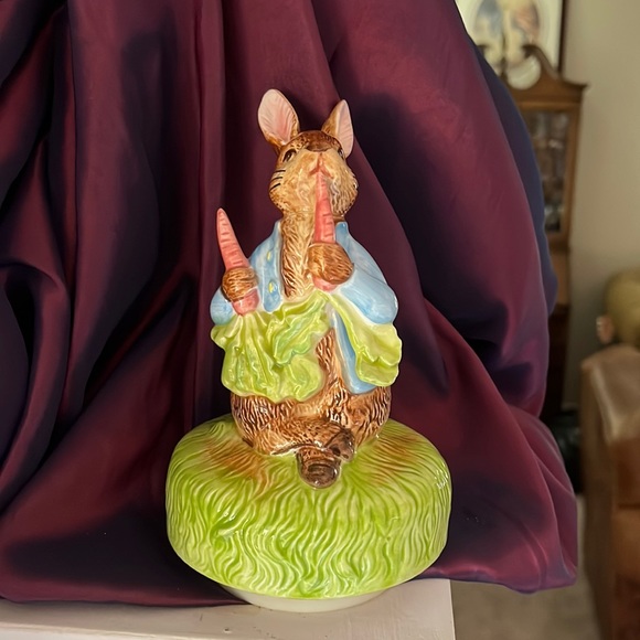 Toys | Peter Rabbit Beatrix Potters Schmid Music Box 1977 | Poshmark
